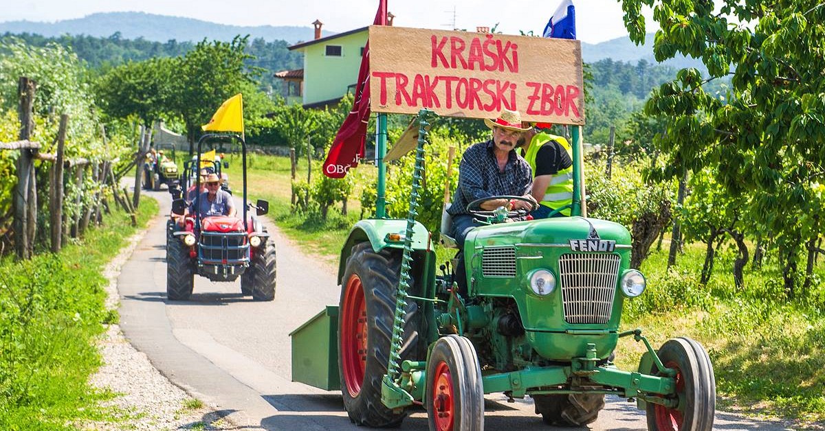 Kraški traktorski zbor | Visit Kras